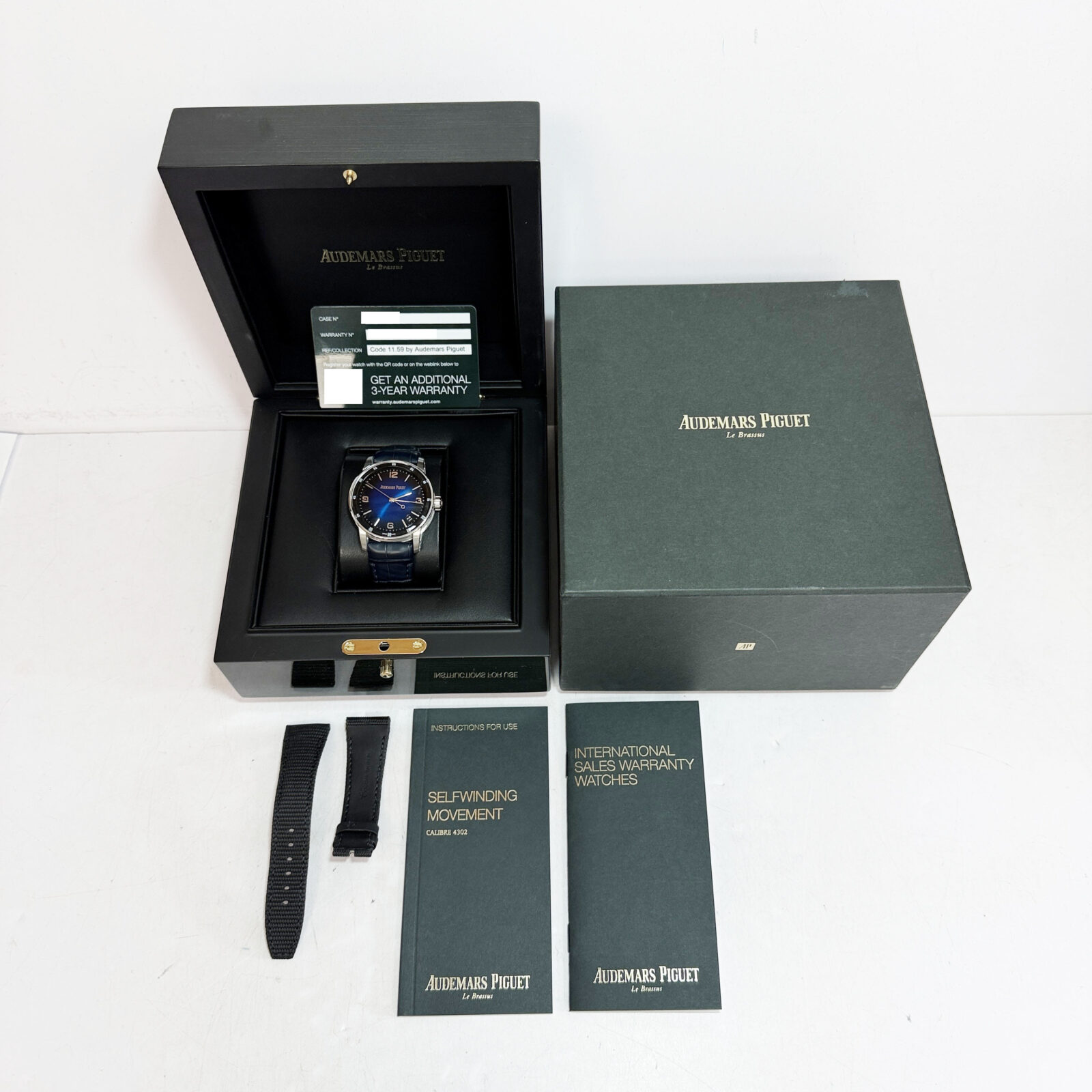 Audemars Piguet Code 11.59 15210BC 41MM Smoke Blue 18K White Gold Box Paper